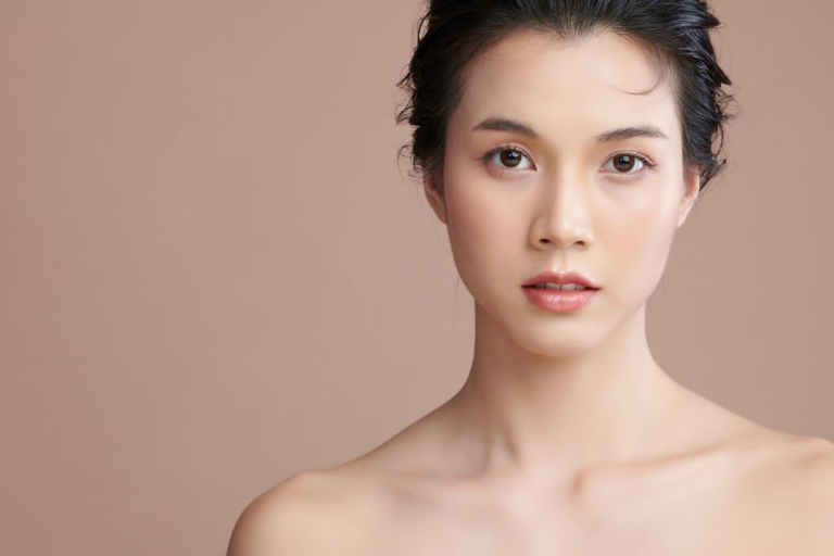 How To Get Rid Of The Redness Left After Acne, Rosacea, and Regular ...